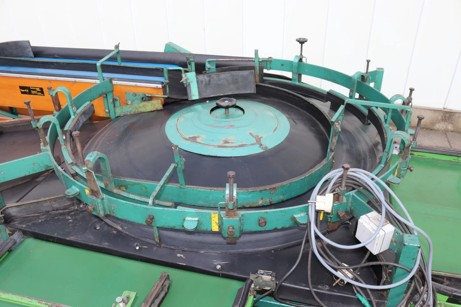 Greefa A4 apple grader with 2 packing conveyors • Duijndam Machines