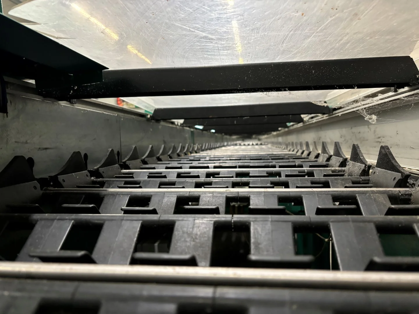 Greefa Q-sort cucumber sorting machine with 8 exits for aubergines ...