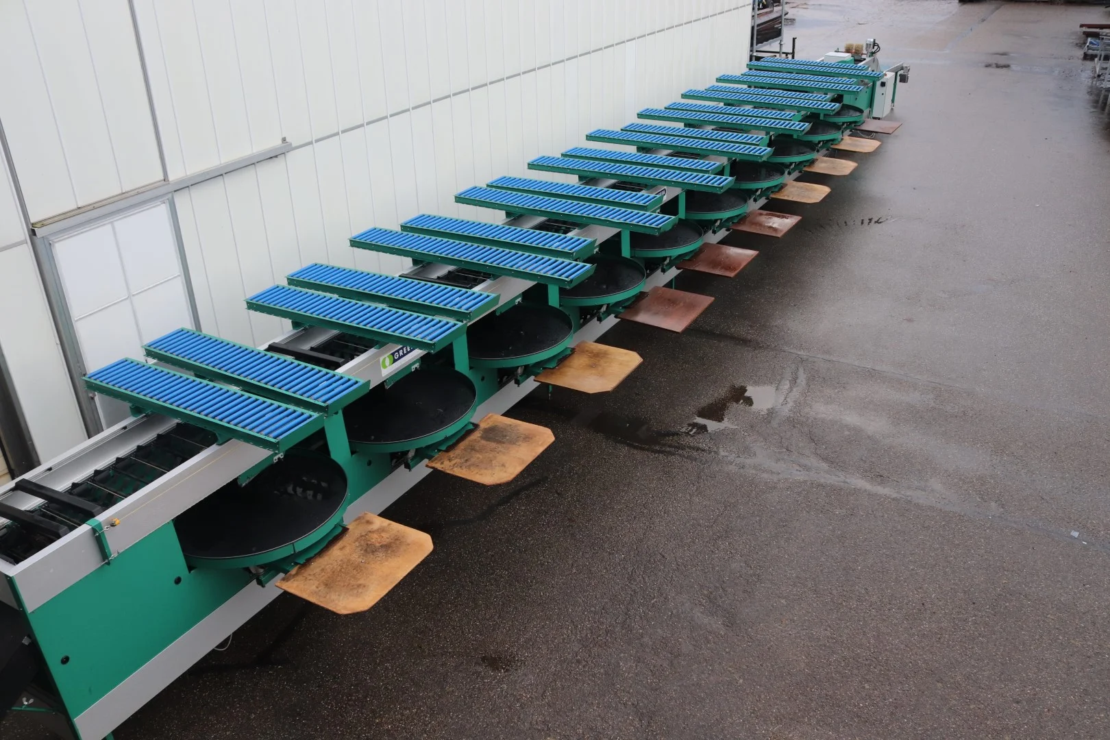 Greefa QSort -10 weight sorting machine for cucumbers • Duijndam Machines