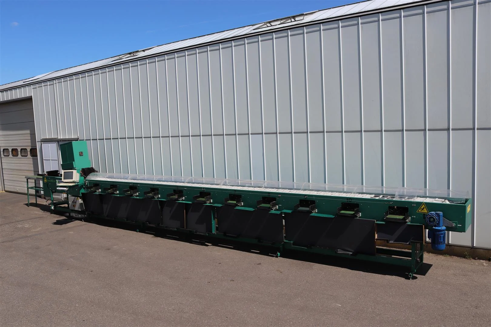 Greefa MSE 2 lane grader for apples and pears • Duijndam Machines