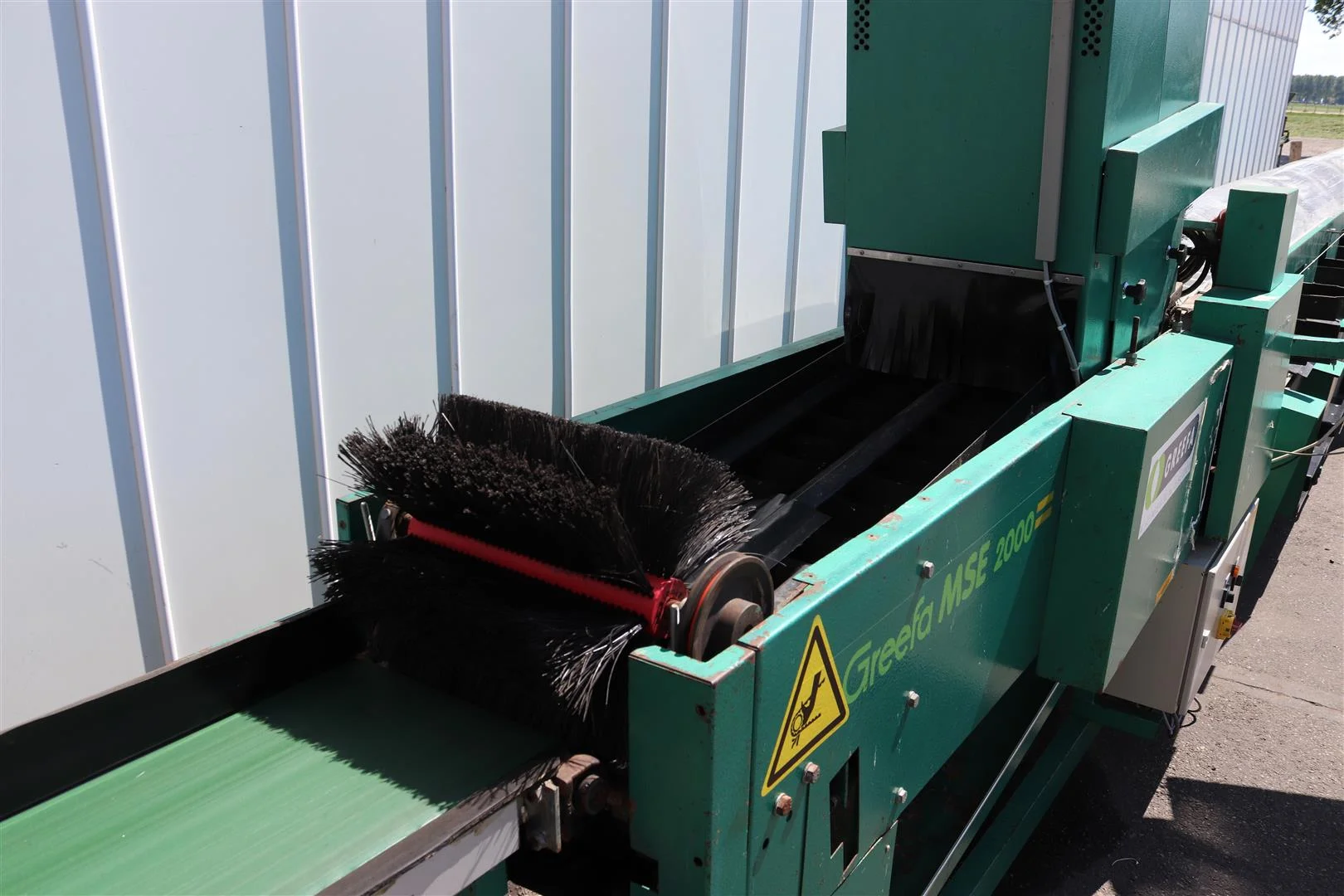 Greefa MSE 2 lane grader for apples and pears • Duijndam Machines