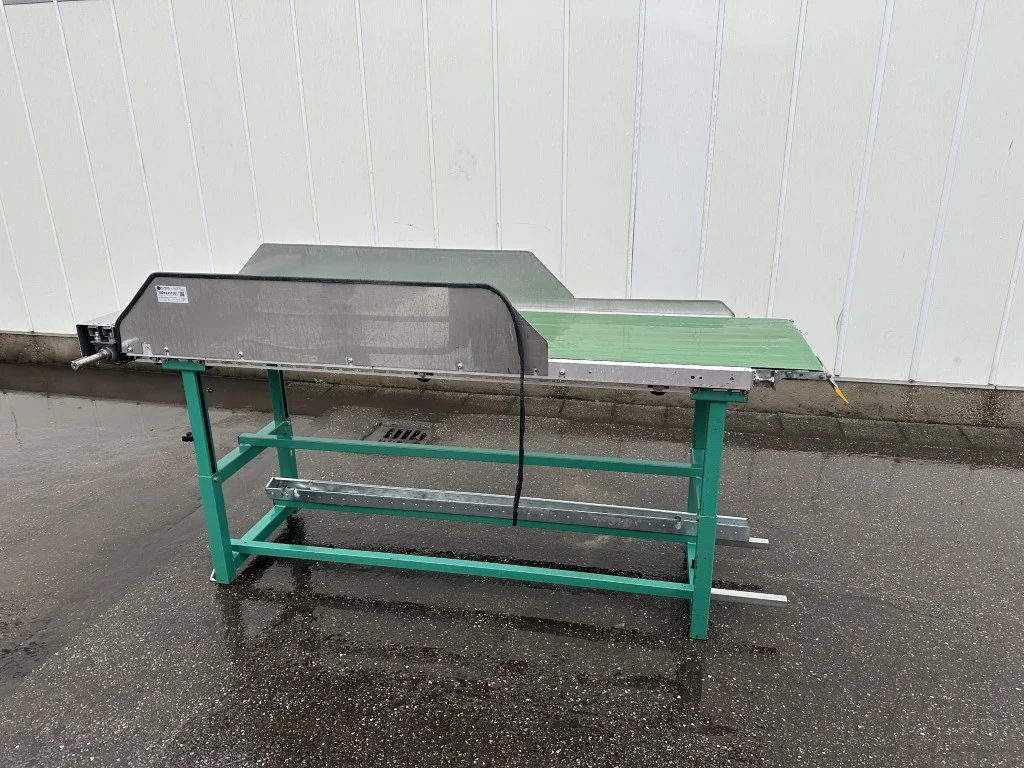 Greefa Q-sort cucumber sorting machine with 8 exits for aubergines ...