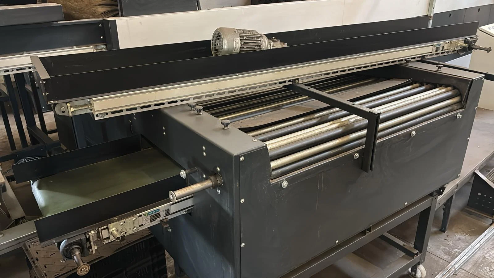 Greefa SMART SORT tomato sorting machine with 21 sortings • Duijndam ...