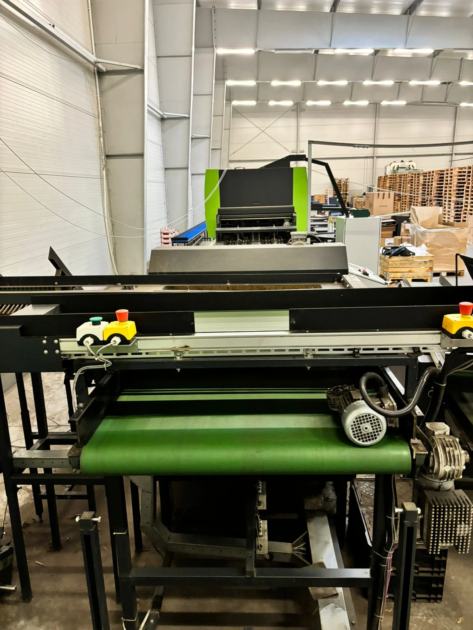 Greefa SMART SORT tomato sorting machine with 21 sortings • Duijndam ...