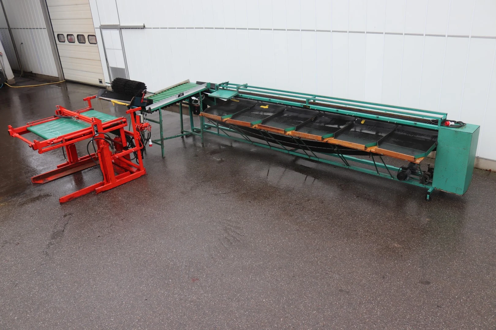 Greefa Universal fruitgrader for pears or apples • Duijndam Machines