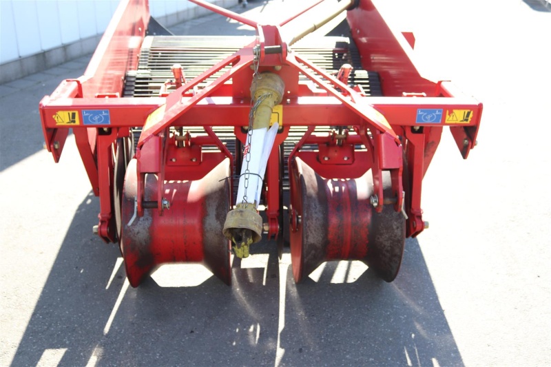 Grimme WH200 windrower for potatoes • Duijndam Machines