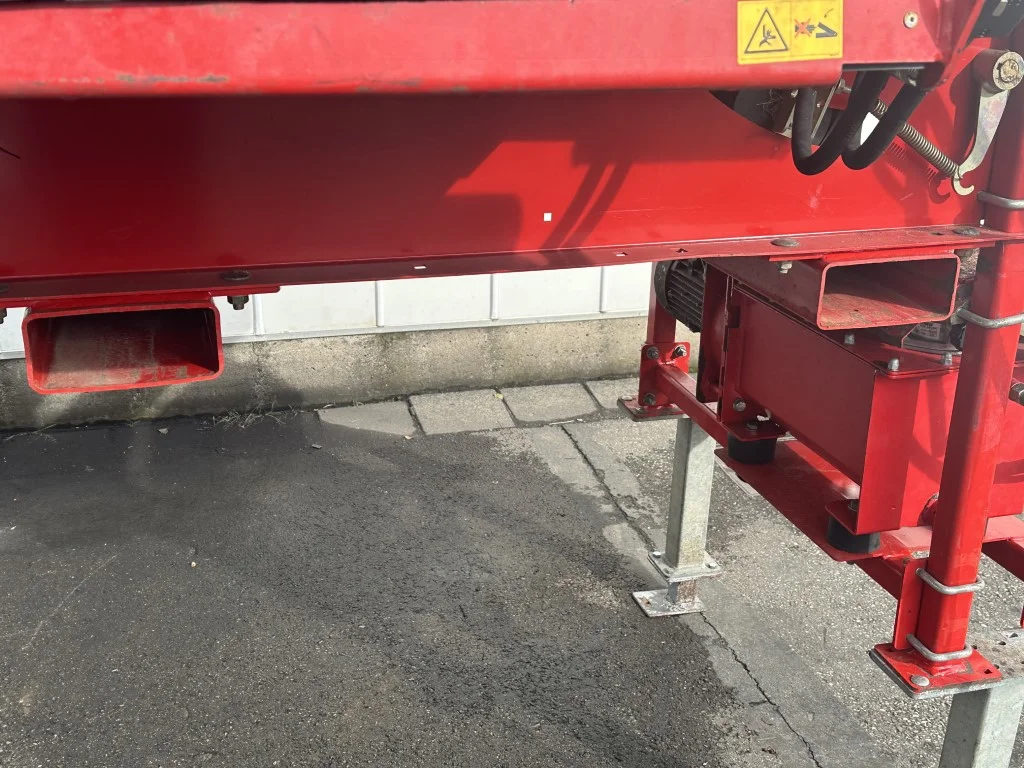 Grimme WG900 pre-sorting web grader sorting machine • Duijndam Machines