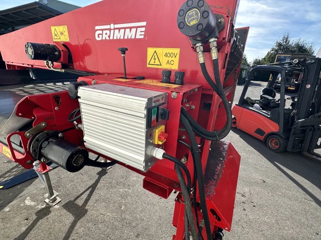 Grimme WG900 pre-sorting web grader sorting machine • Duijndam Machines
