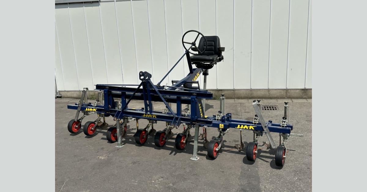 Hak S332B hoeing machine • Duijndam Machines