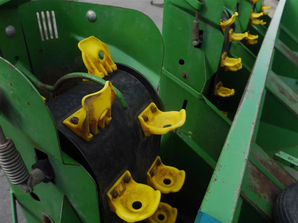 Hassia KLS 4B potato planting machine 4 rows • Duijndam Machines