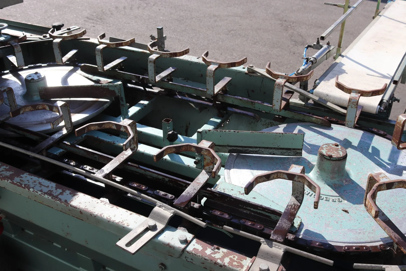 Heto potting machine • Duijndam Machines