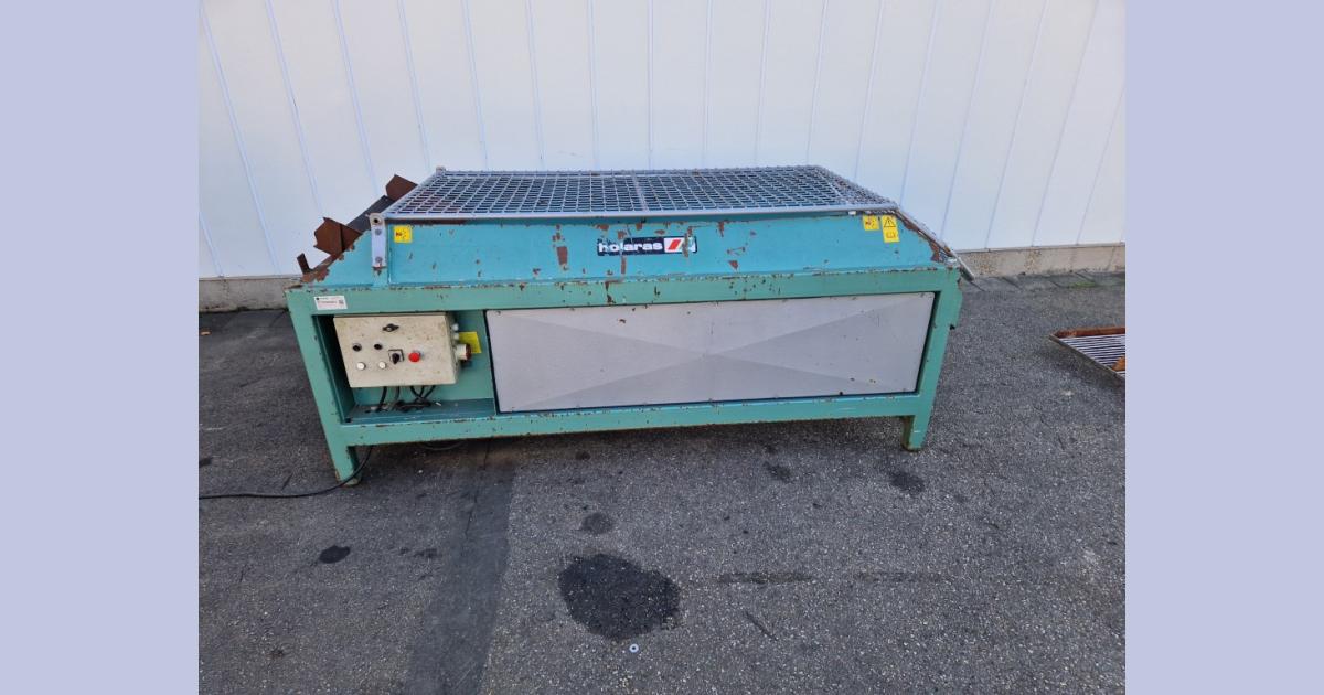 Holaras AS10 onion neck topper with two knives • Duijndam Machines