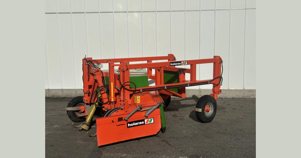 Holaras UM150-4H onion haulm topper with automatic depth control ...