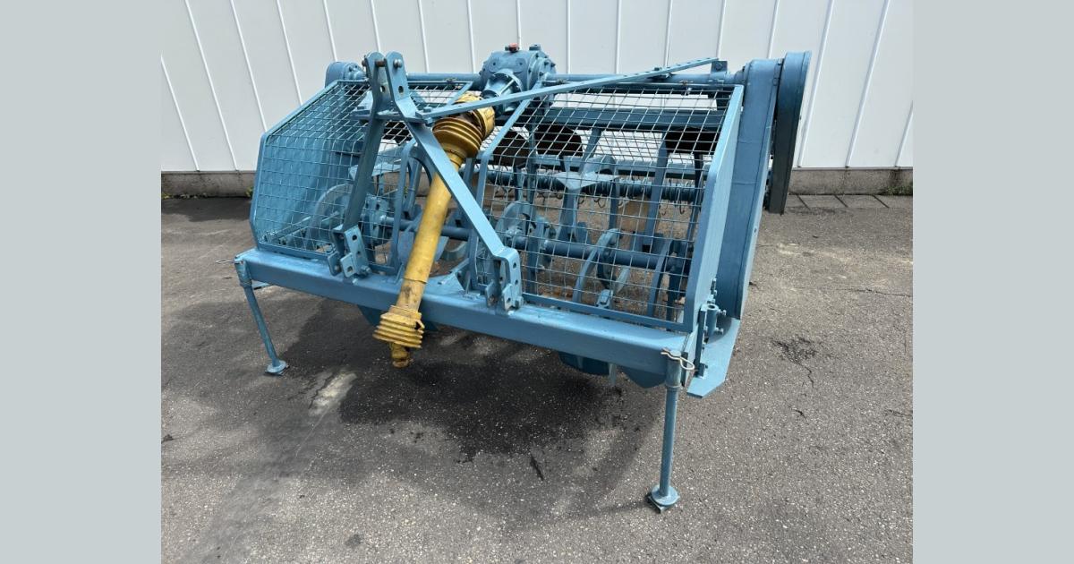 Imants spading machine 180 cm with rake roll • Duijndam Machines