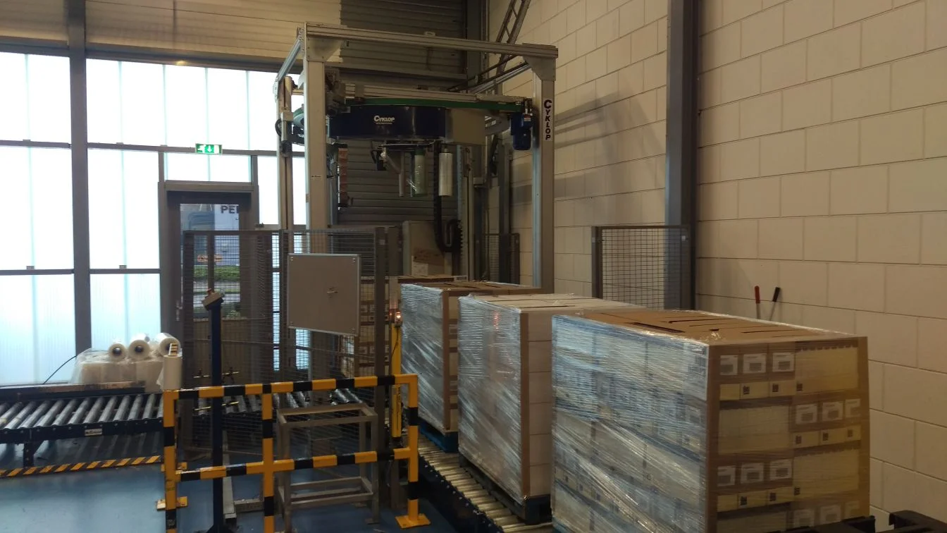 Cyklop GL 2000 pallet wrapper • Duijndam Machines