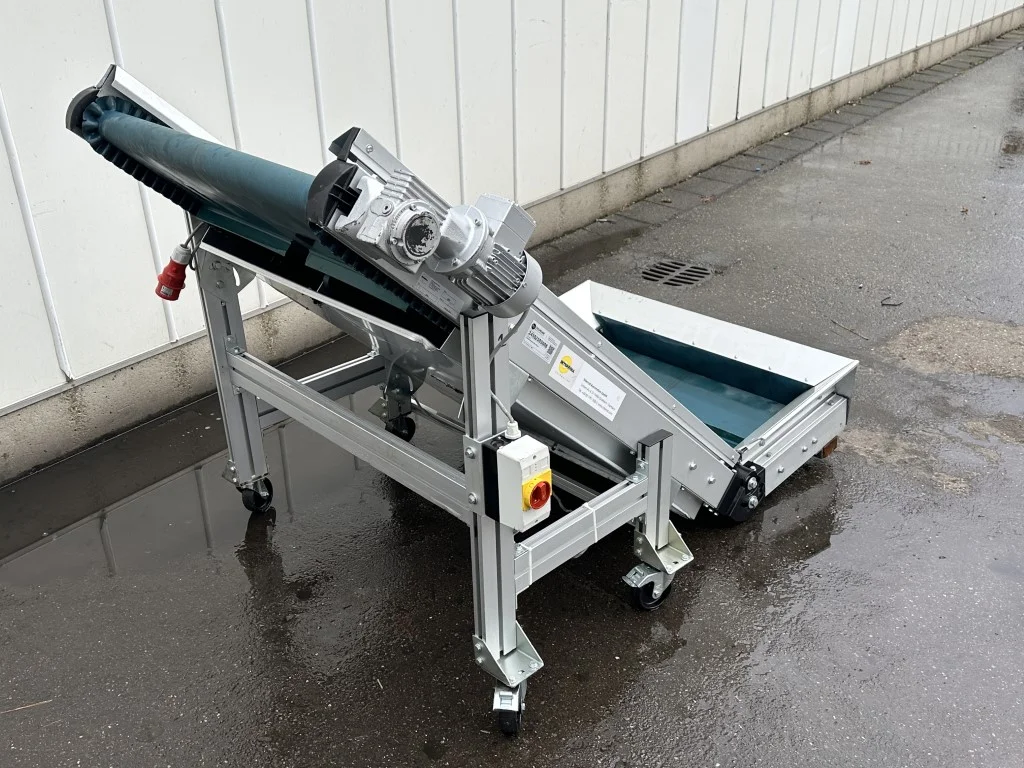 Interroll opvoerband 250x80cm • Duijndam Machines