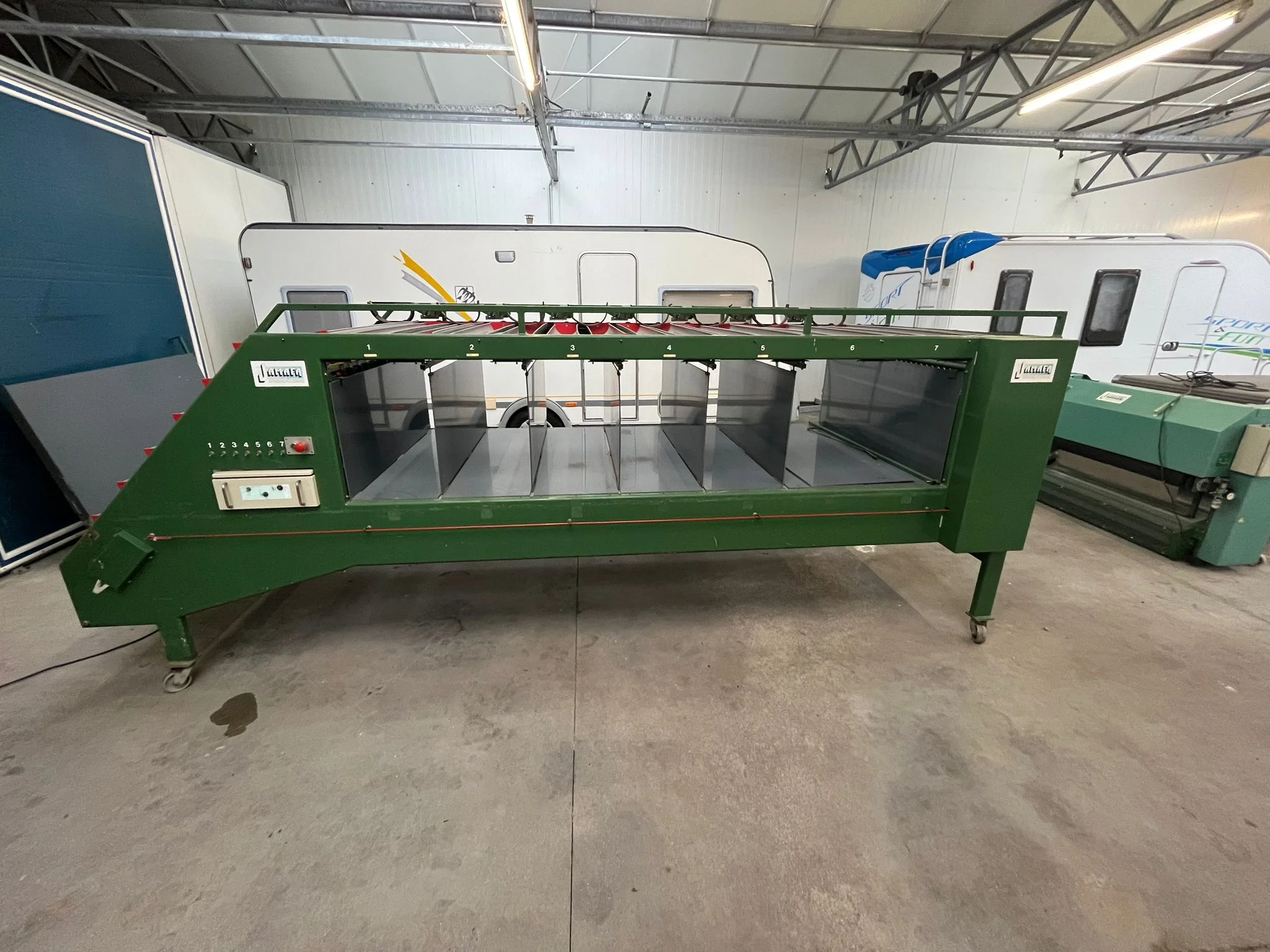 Jamafa calibreuse de roses avec 7 tries • Duijndam Machines