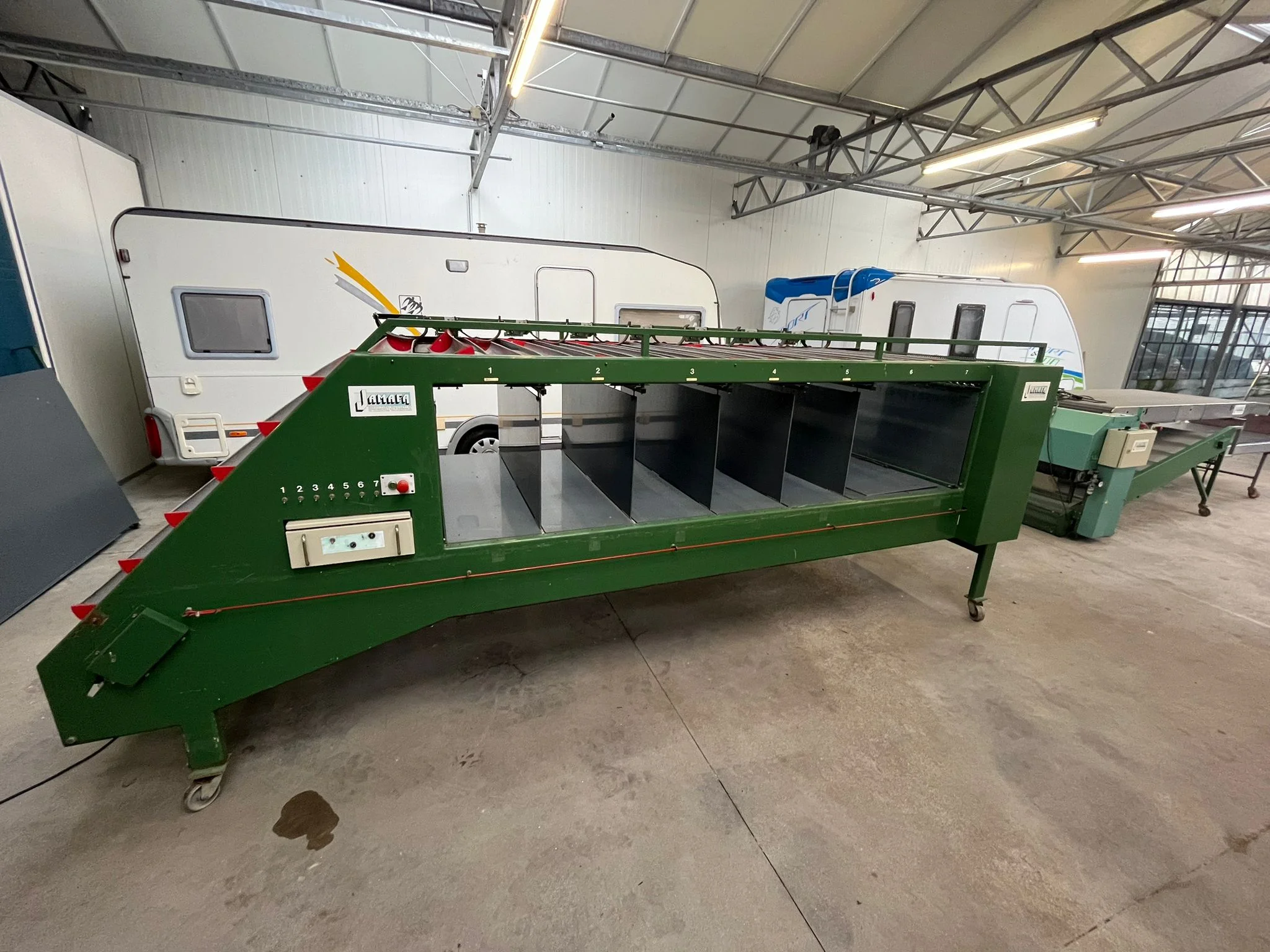 Jamafa calibreuse de roses avec 7 tries • Duijndam Machines