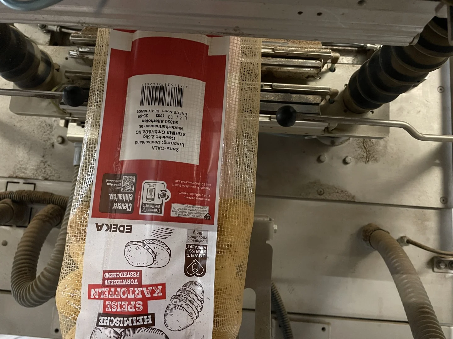 Jasa J350QP QuickPack vertical bagging machine 2015 • Duijndam Machines