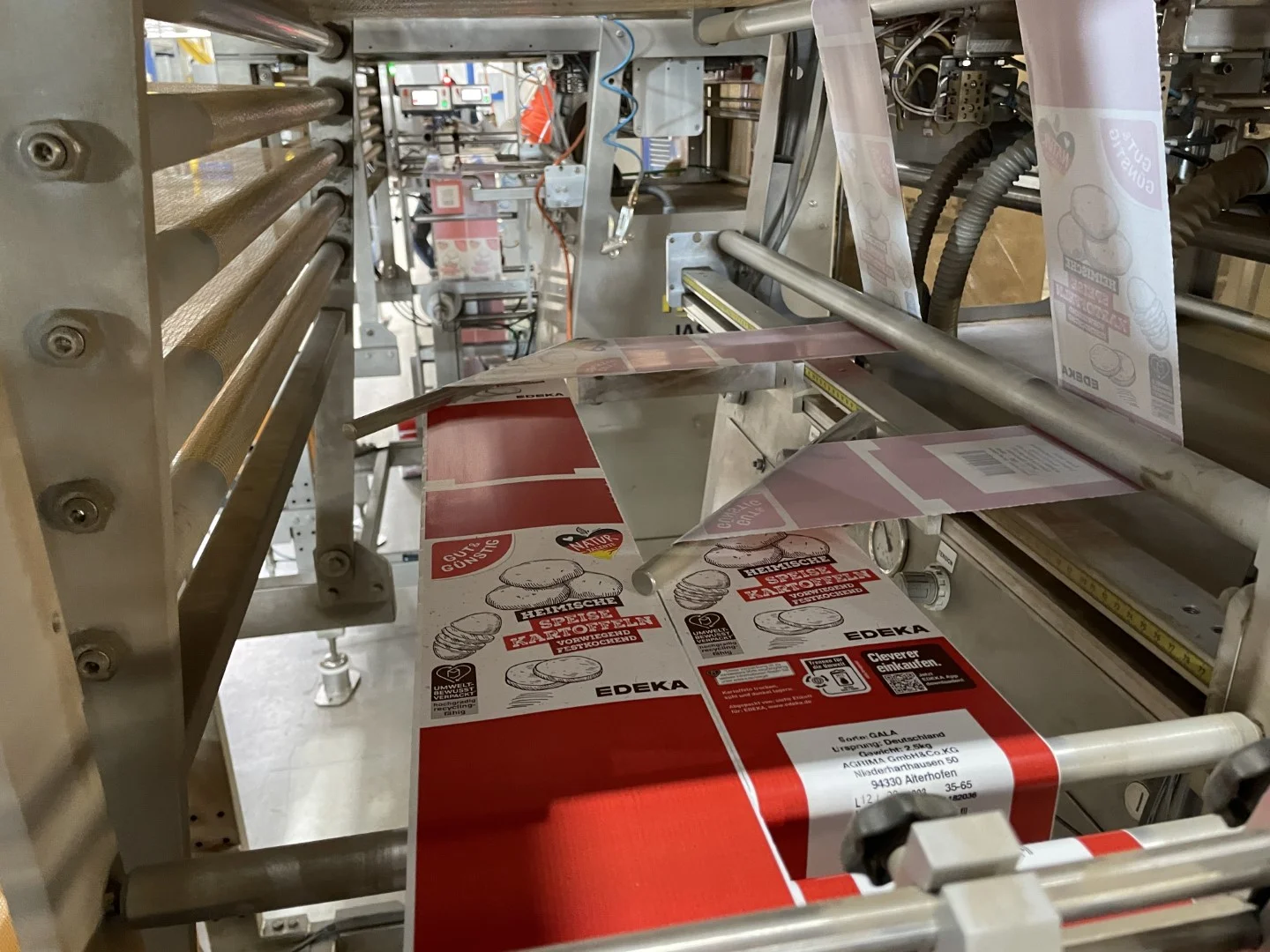 Jasa J350QP QuickPack vertical bagging machine 2015 • Duijndam Machines