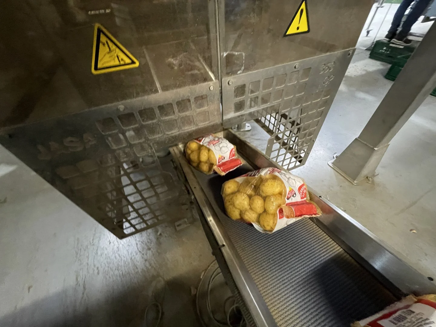 Jasa J350QP QuickPack vertical bagging machine - 2015 • Duijndam Machines