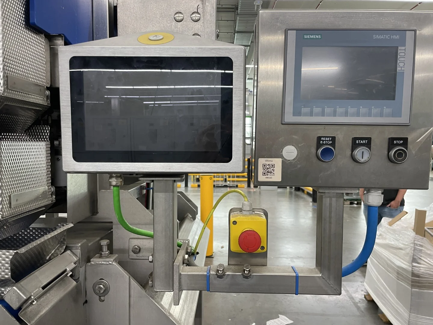 Newtec PCS2009 Weighing line for products in trays with flow pack ...