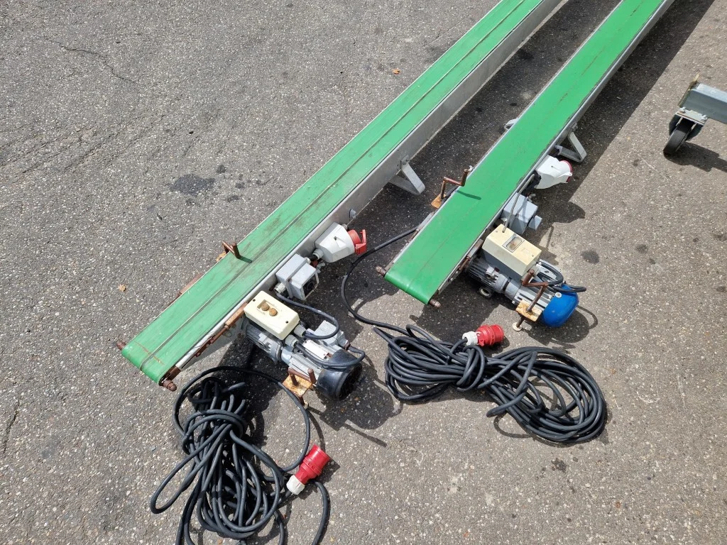 Javo 15 cm potted plant conveyor • Duijndam Machines