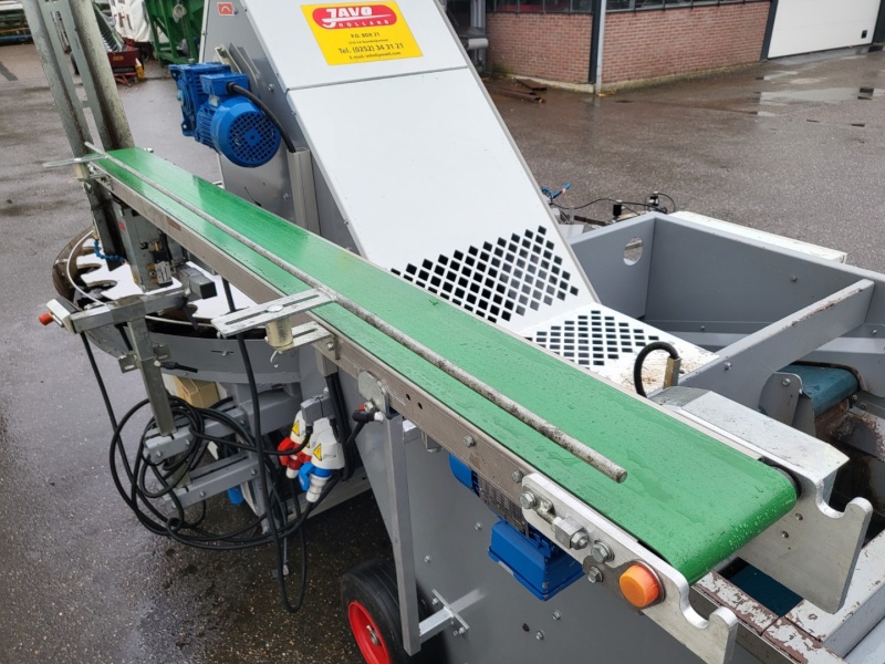 Javo Special potting machine for Phalaenopsis Orchids • Duijndam Machines
