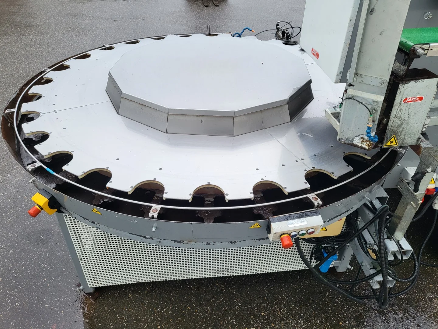 Javo "Special" for Phalaenopsis potting machine • Duijndam Machines