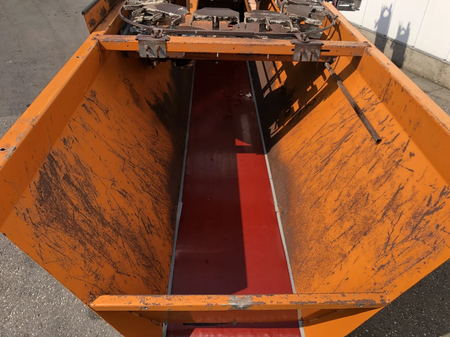 Javo Standaard potting machine with double pneumatic pot dispenser and ...