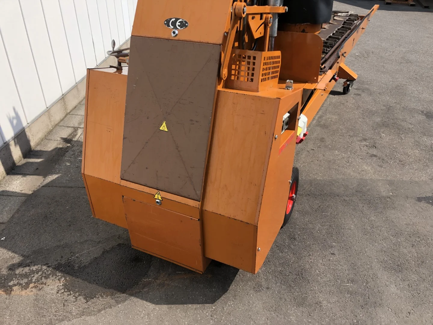 Javo Standaard potting machine with double pneumatic pot dispenser and ...