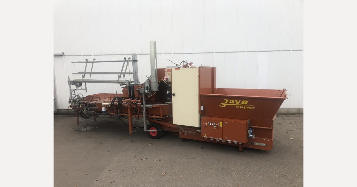 Javo Super Mega potting machine with pneumatic potdispenser • Duijndam ...