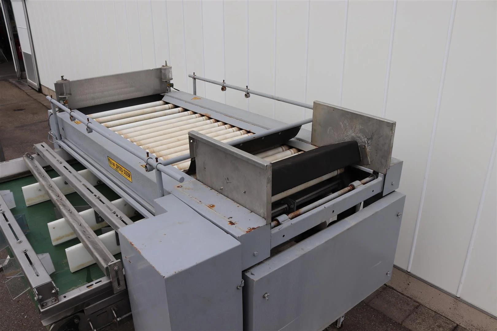 Kerian speed sizer roller grader • Duijndam Machines