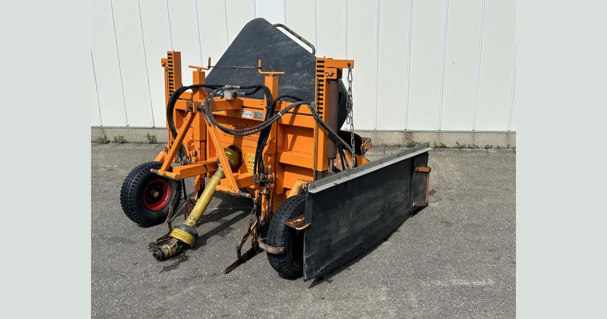 Keulmac 150 cm onion haulm topper 150 cm • Duijndam Machines