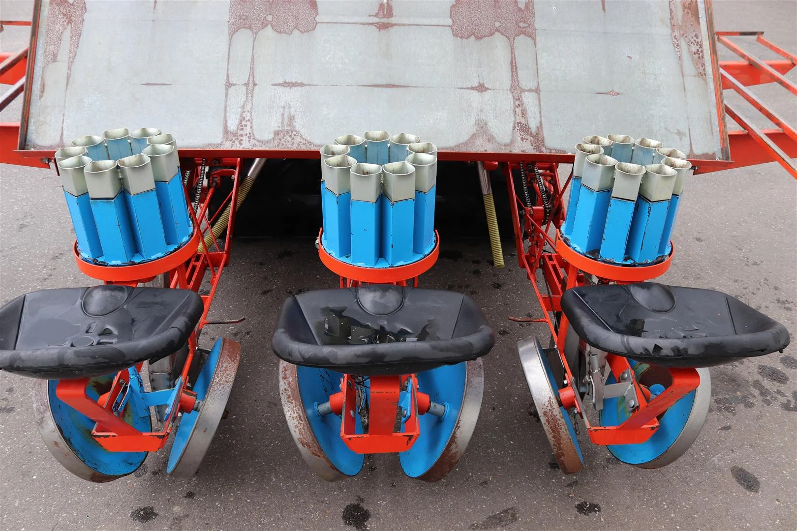 Lauwers PPM Planting machine 3 rows • Duijndam Machines