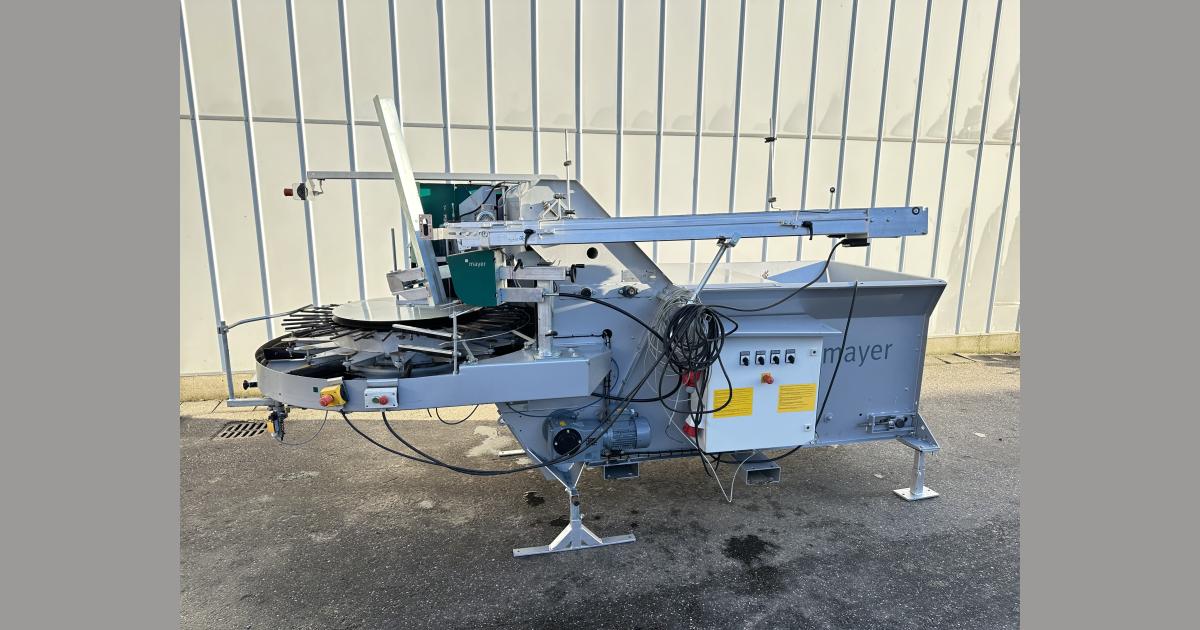 Mayer 1010 potting machine year 2013 • Duijndam Machines