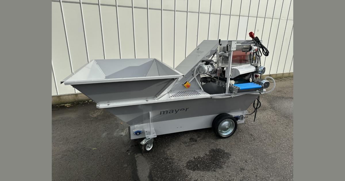 Mayer 2182 tray filling machine • Duijndam Machines