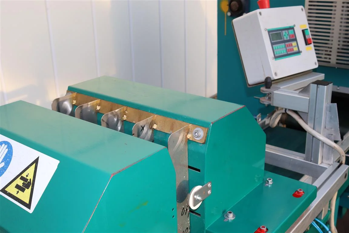 Mayer tray filling machine pot in tray • Duijndam Machines