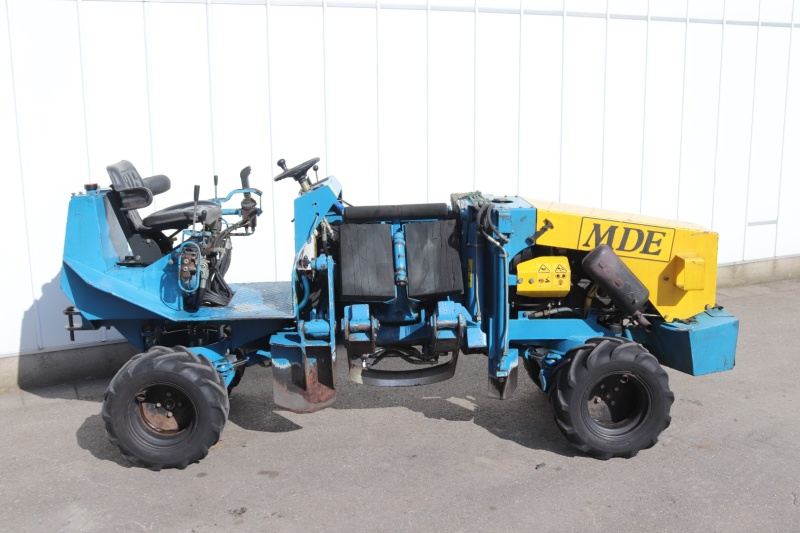 MDE Quad 50 tree root digger /treelifter • Duijndam Machines
