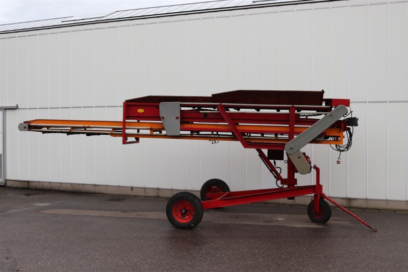 Miedema transportband / boxenvuller • Duijndam Machines