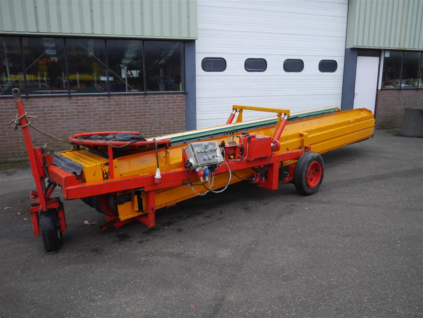 Miedema LBV115 hallenvuller • Duijndam Machines