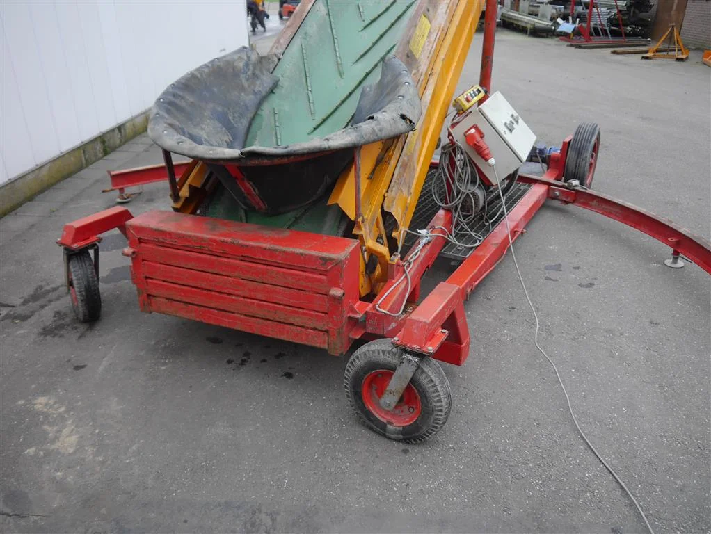 Miedema LBV10570 hallenvuller • Duijndam Machines