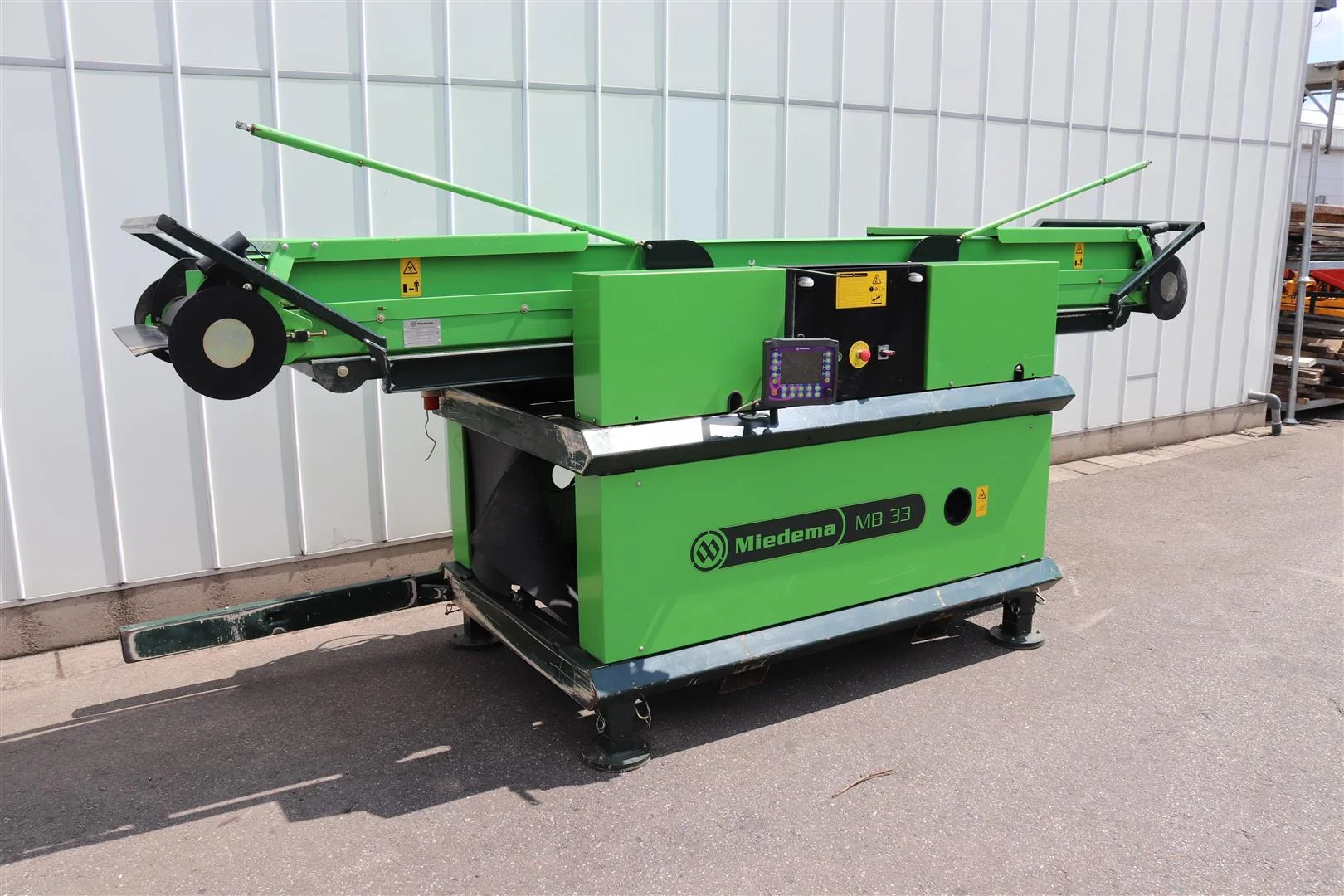 Miedema MB33 boxfiller • Duijndam Machines