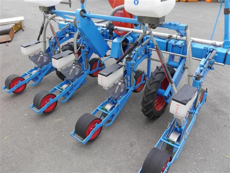 Monosem MS semoir pour les oignons et les carottes • Duijndam Machines