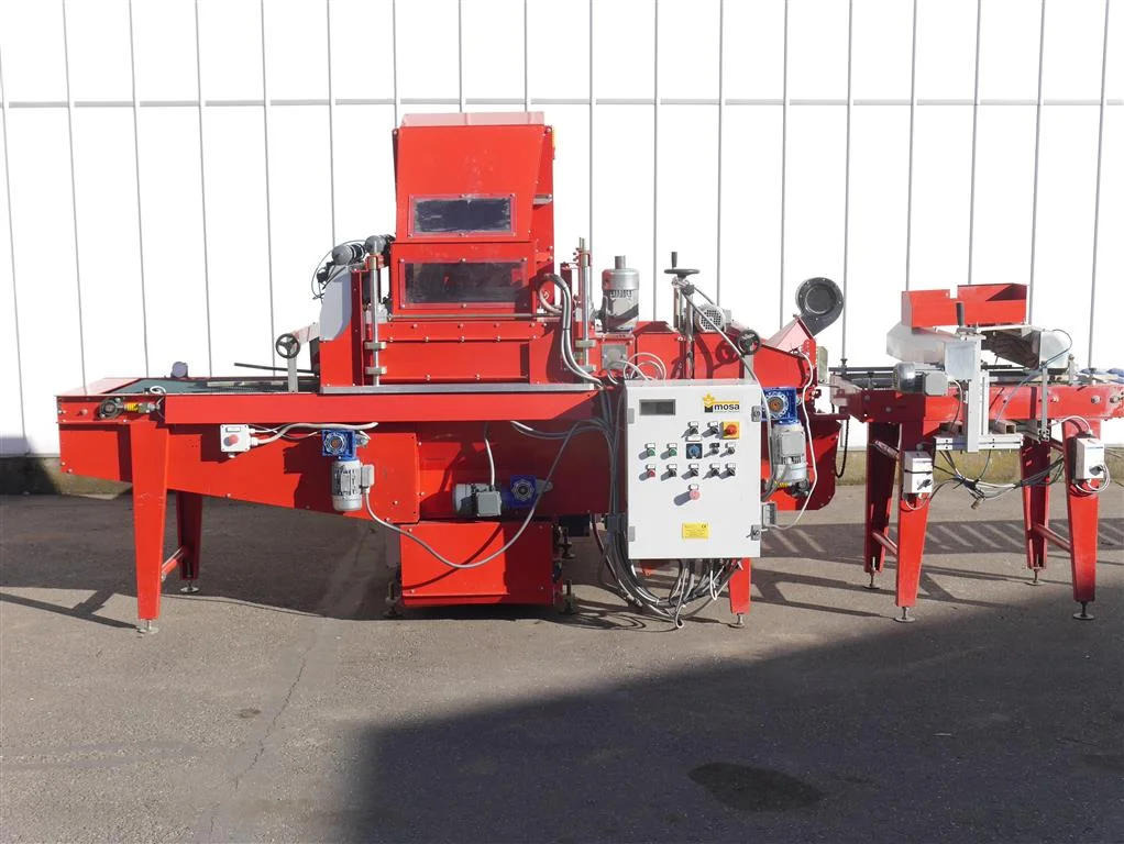 Mosa tray filling machine • Duijndam Machines