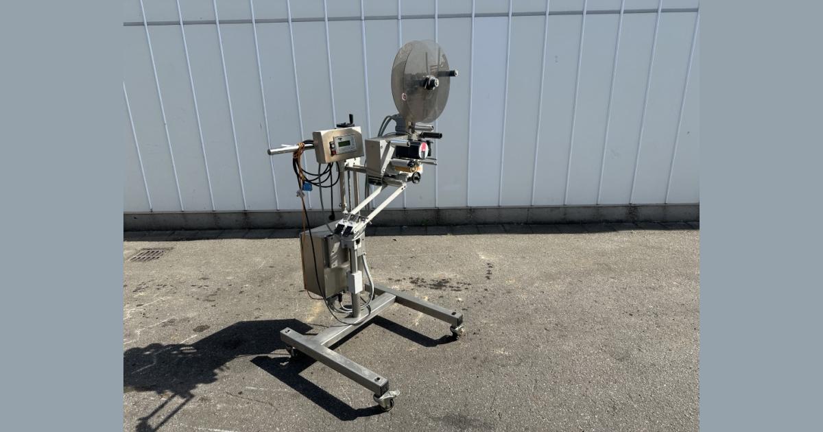 Multivac MR233 labelling machine • Duijndam Machines