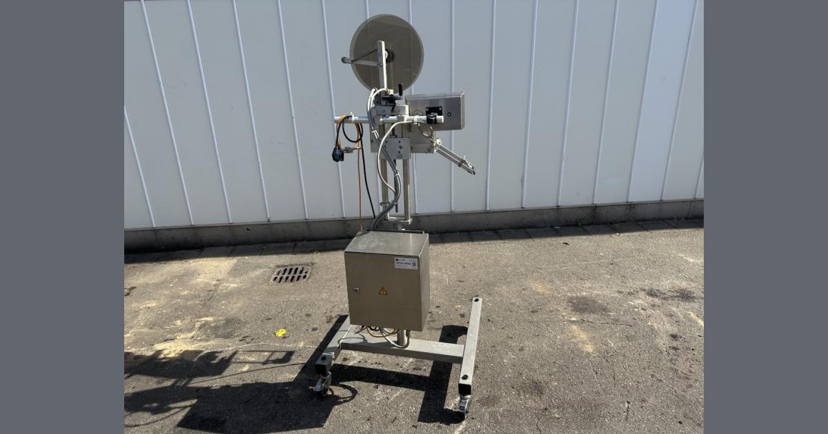 Multivac MR233 labelling machine • Duijndam Machines