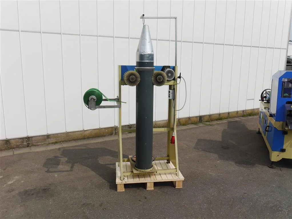 Sorma netloader for pipes punnet netting machine • Duijndam Machines