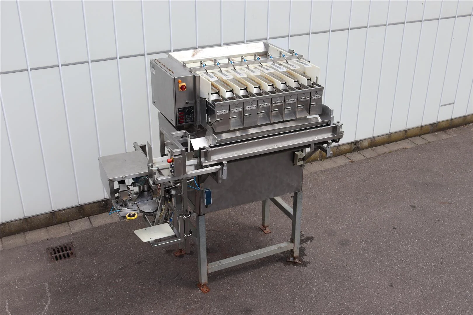 Newtec Type 2008-G45 multihead weighing machine • Duijndam Machines