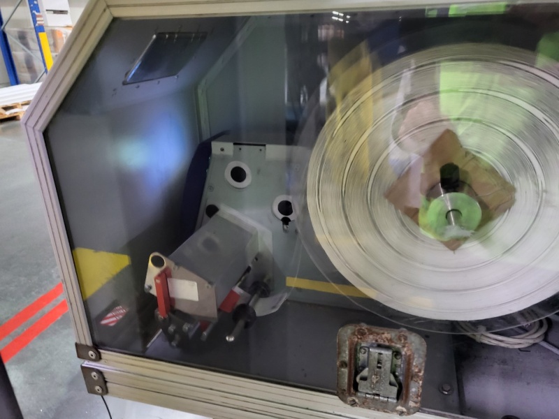 Máquina de pesagem Newtec com dois clippers C-Pack • Duijndam Machines